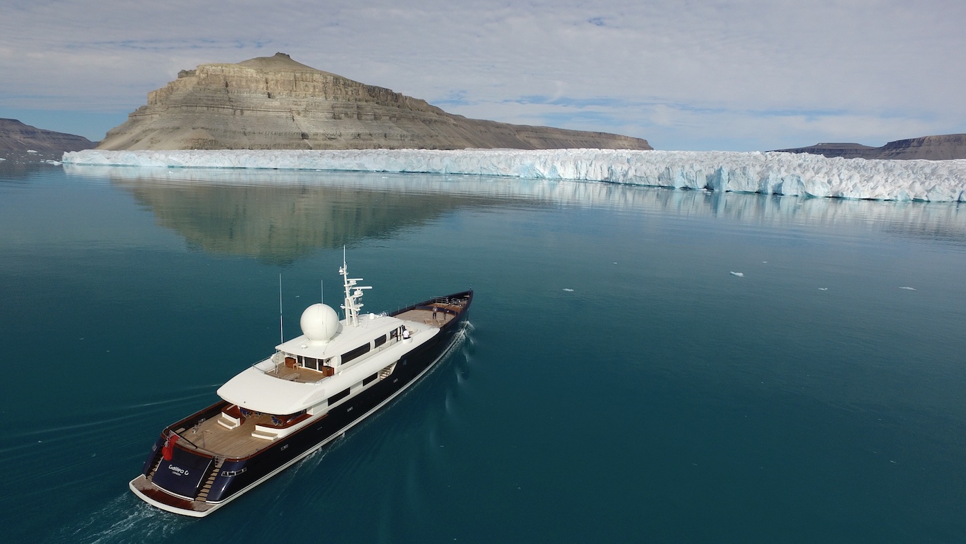 GALILEO G Yacht Charter Details, Picchiotti Vitruvius Superyacht ...
